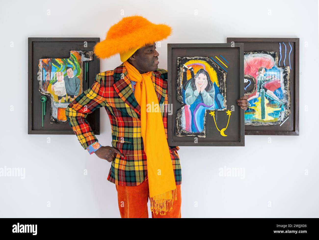 Zembla gallery, Hawick, Scottish Borders. Images show artist Sol GOLDEN ...