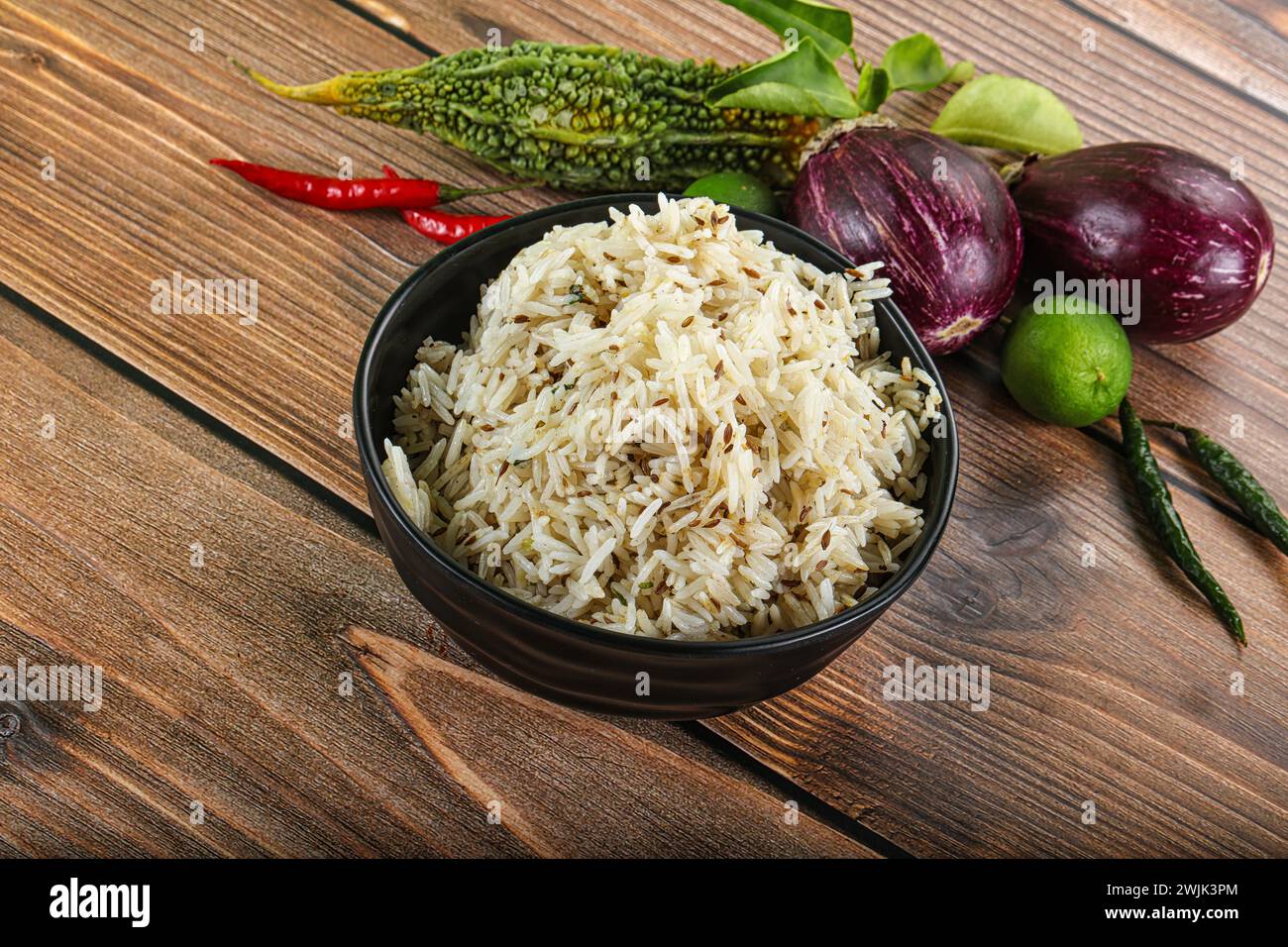 Indian vegan cuisine - jeera rice basmati Stock Photo - Alamy