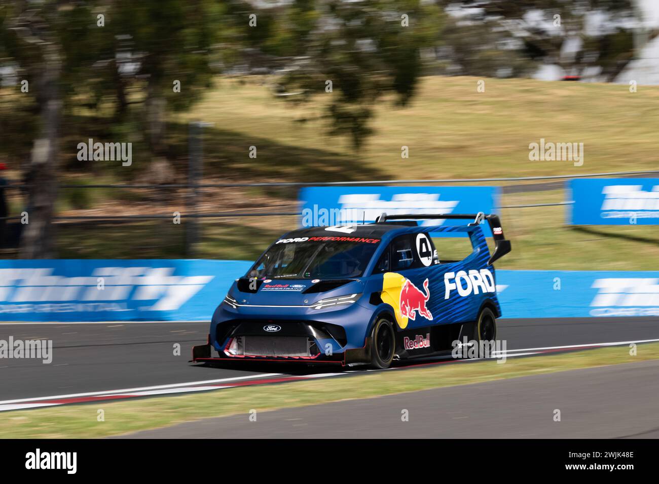 Bathurst, Australia, 16 February, 2024. Ford Supervan 4.2 doing ...
