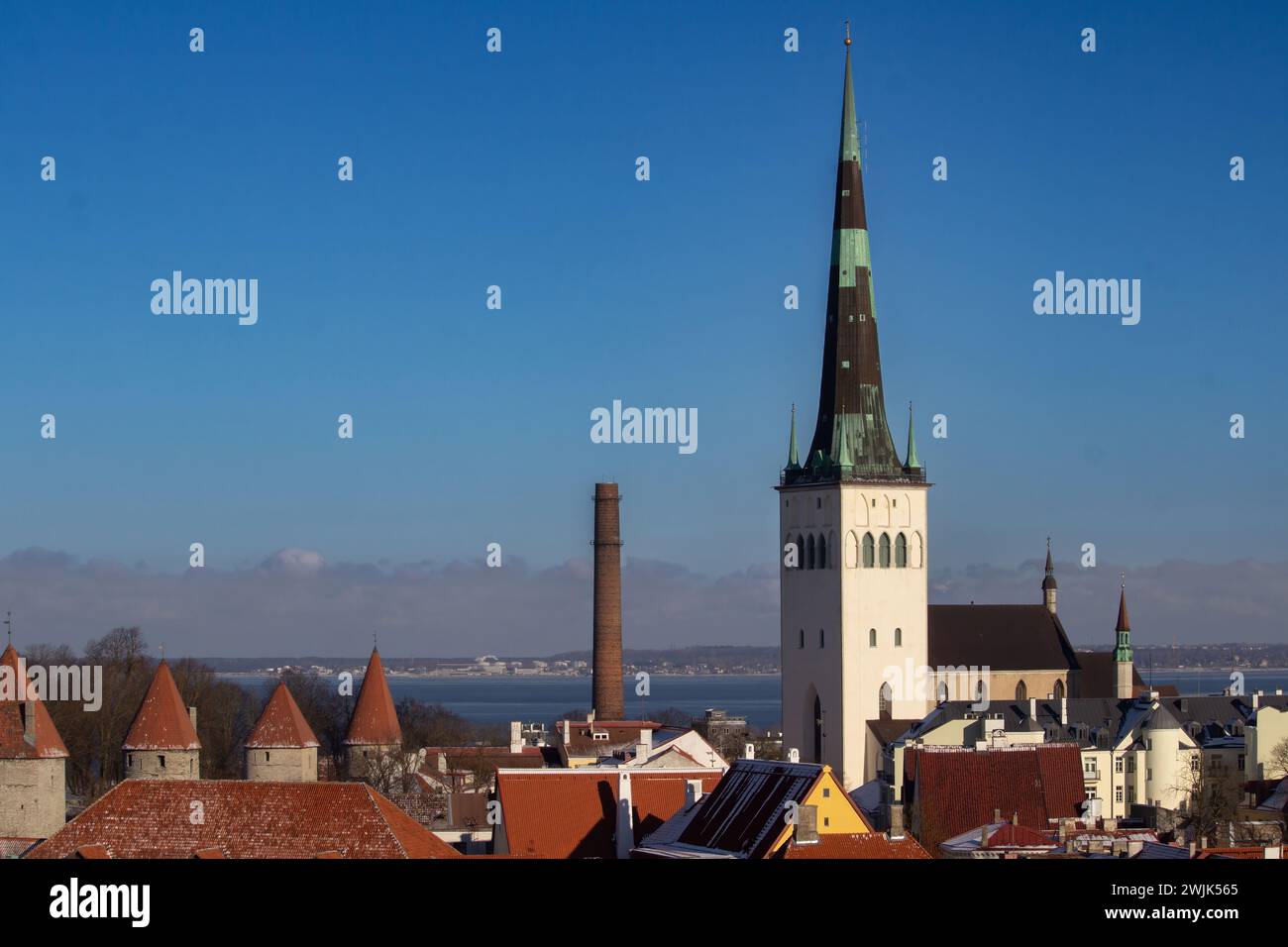 Sunny time on gulf finland hi-res stock photography and images - Alamy