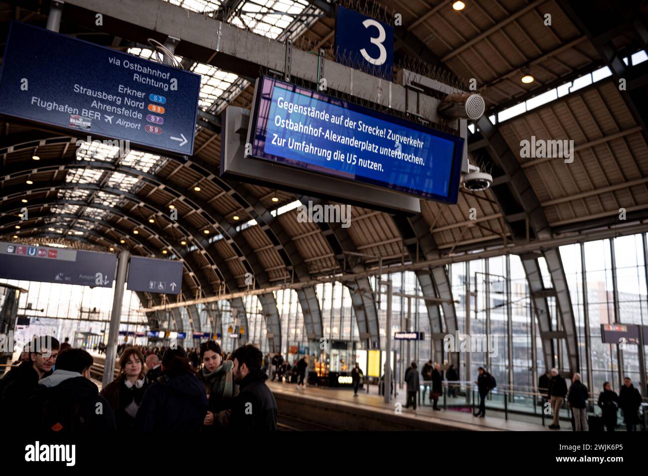 Train station bypass hi-res stock photography and images - Alamy