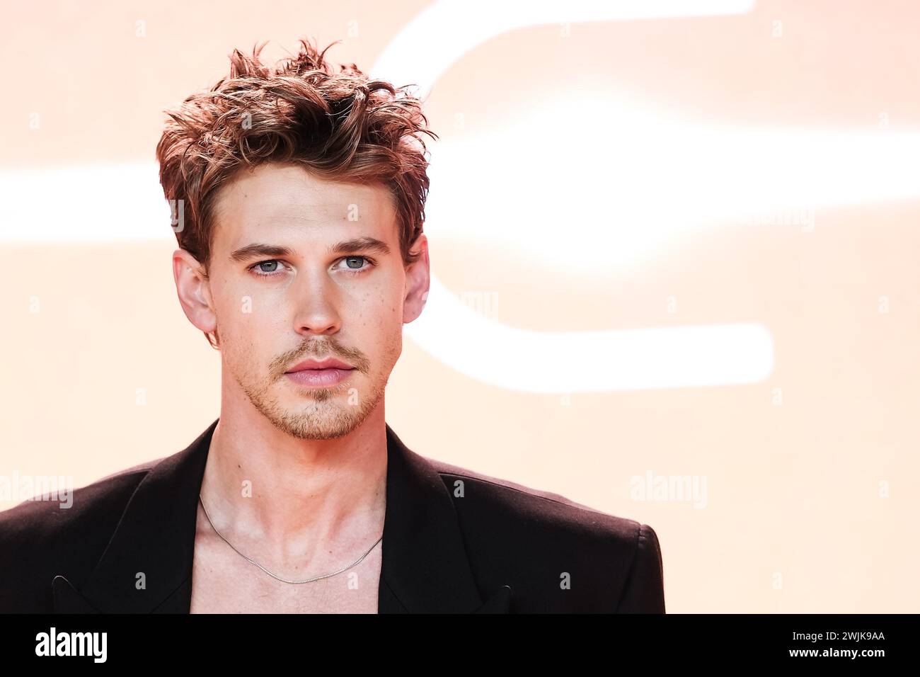 Leicester Square, London, UK. 15th Feb, 2024. Austin Butler ...