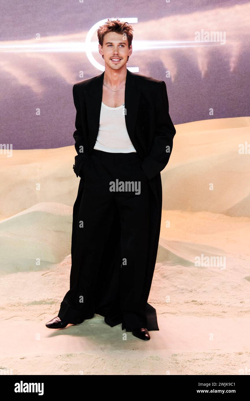 Austin butler dune hi-res stock photography and images - Alamy