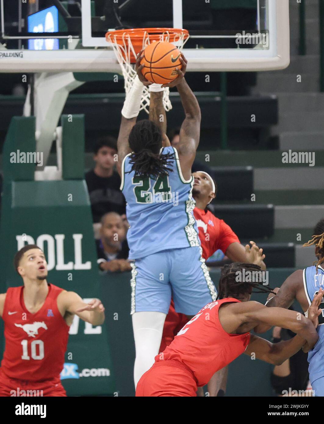New Orleans, USA. 15th Feb, 2024. Tulane Green Wave forward Kevin Cross ...
