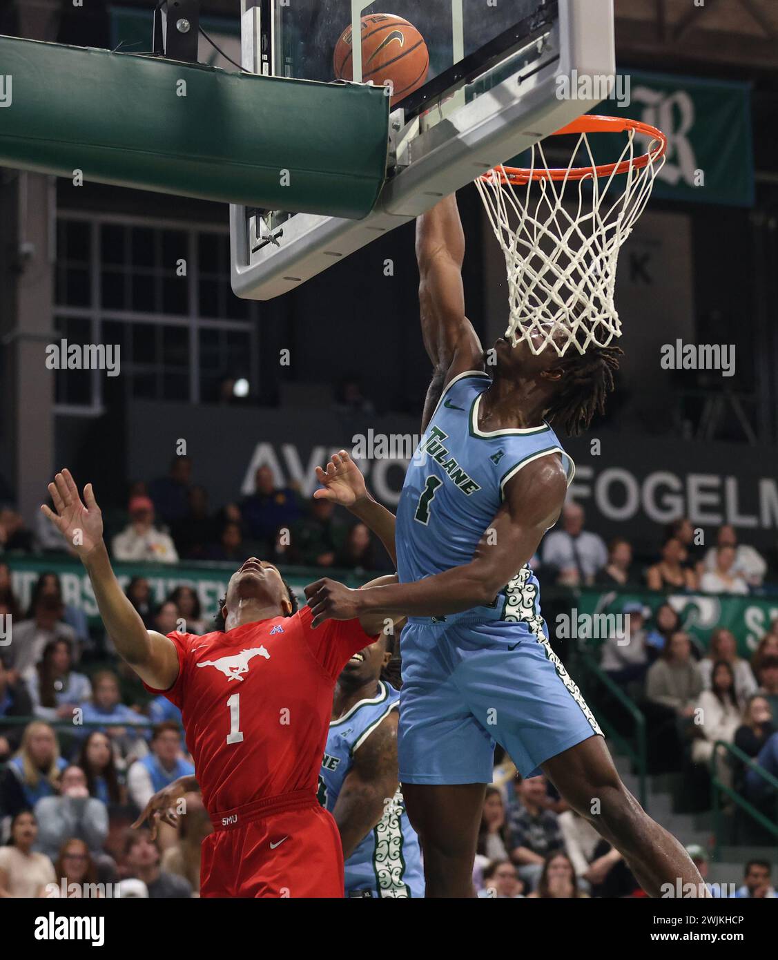 New Orleans, USA. 15th Feb, 2024. Tulane Green Wave guard Sion James (1 ...