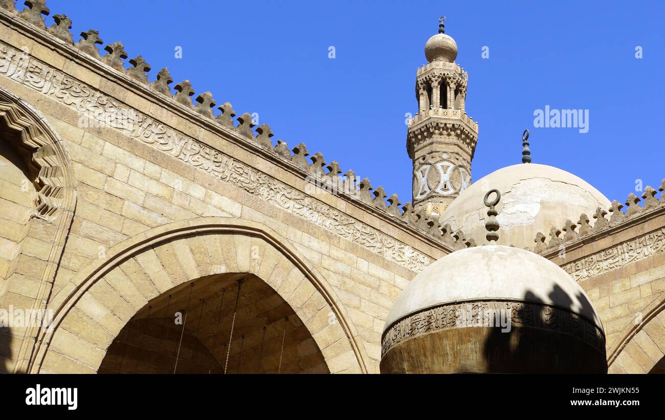 Ancient Mosque in old Cairo Stock Photo - Alamy