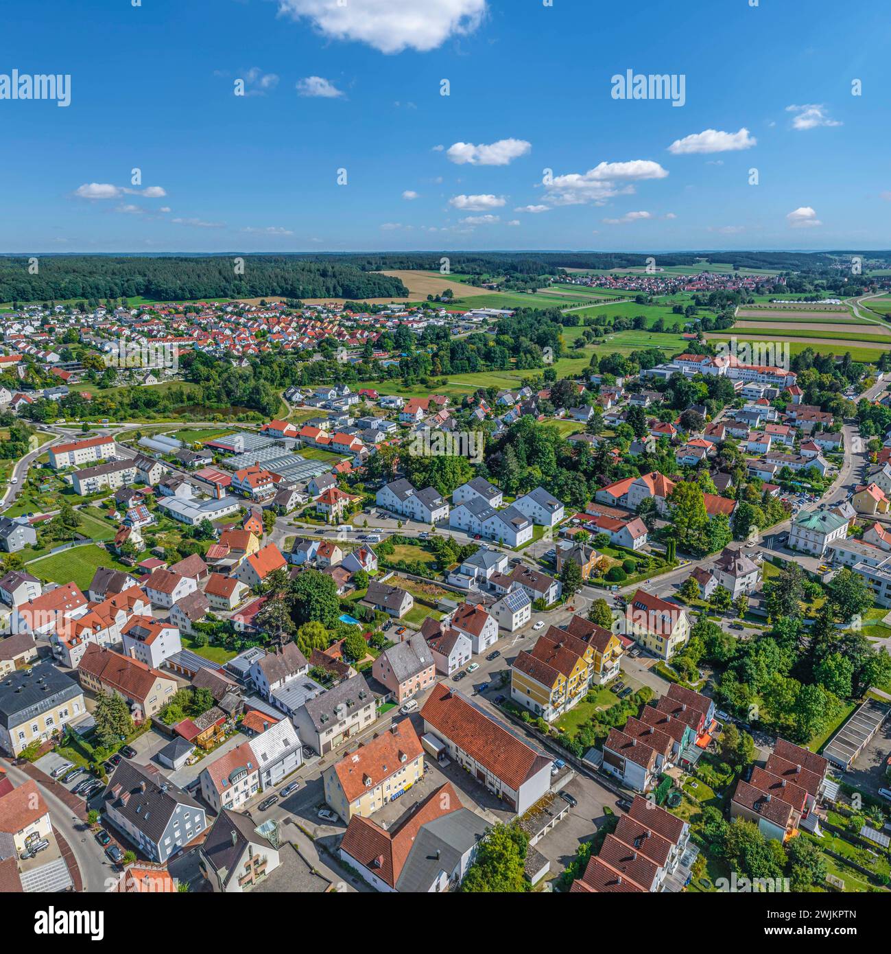 Die mittelschwäbische Stadt Krumbach von oben Ausblick auf Krumbach im ...