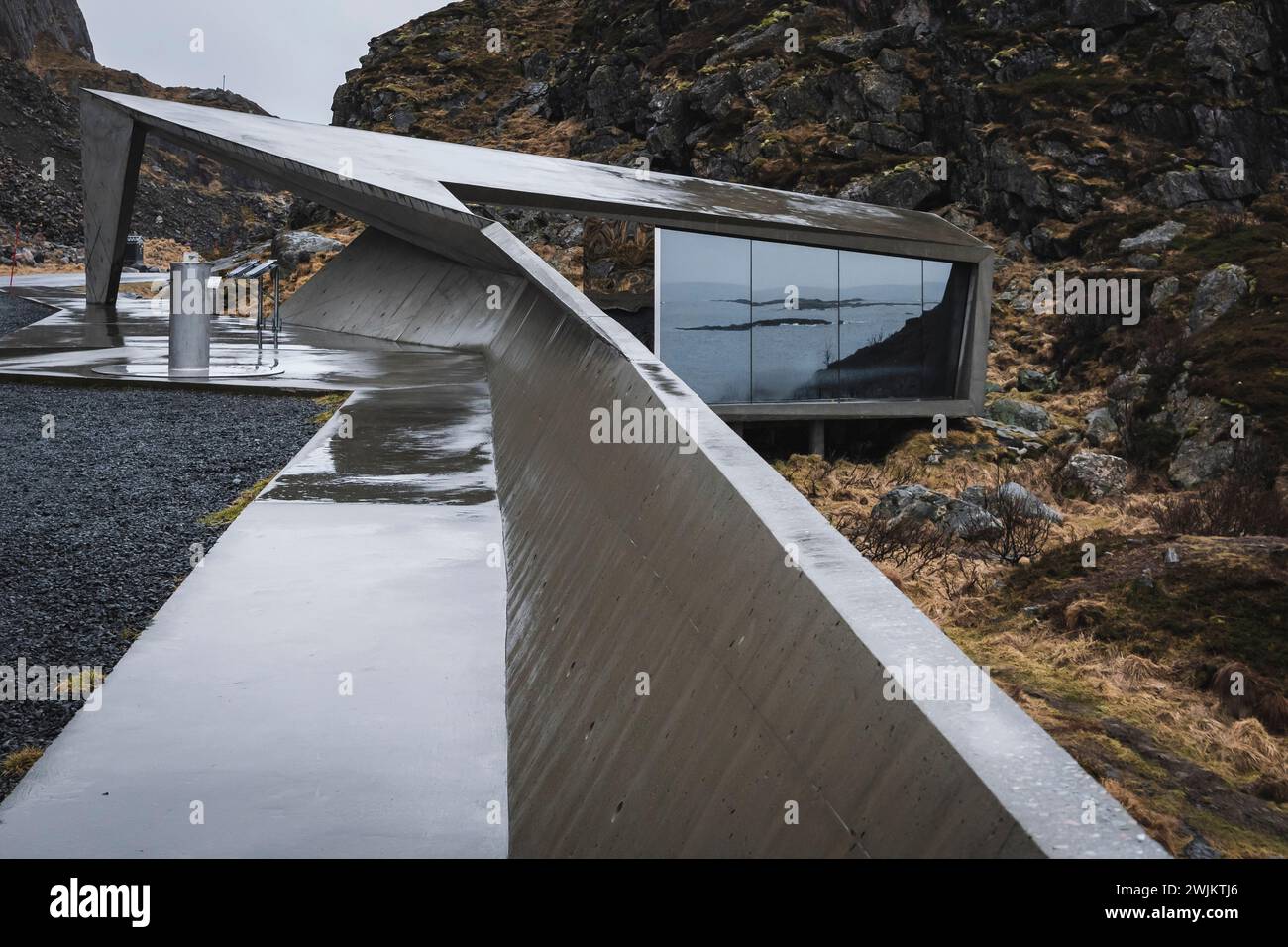 Modern abstract architecture hi-res stock photography and images - Alamy