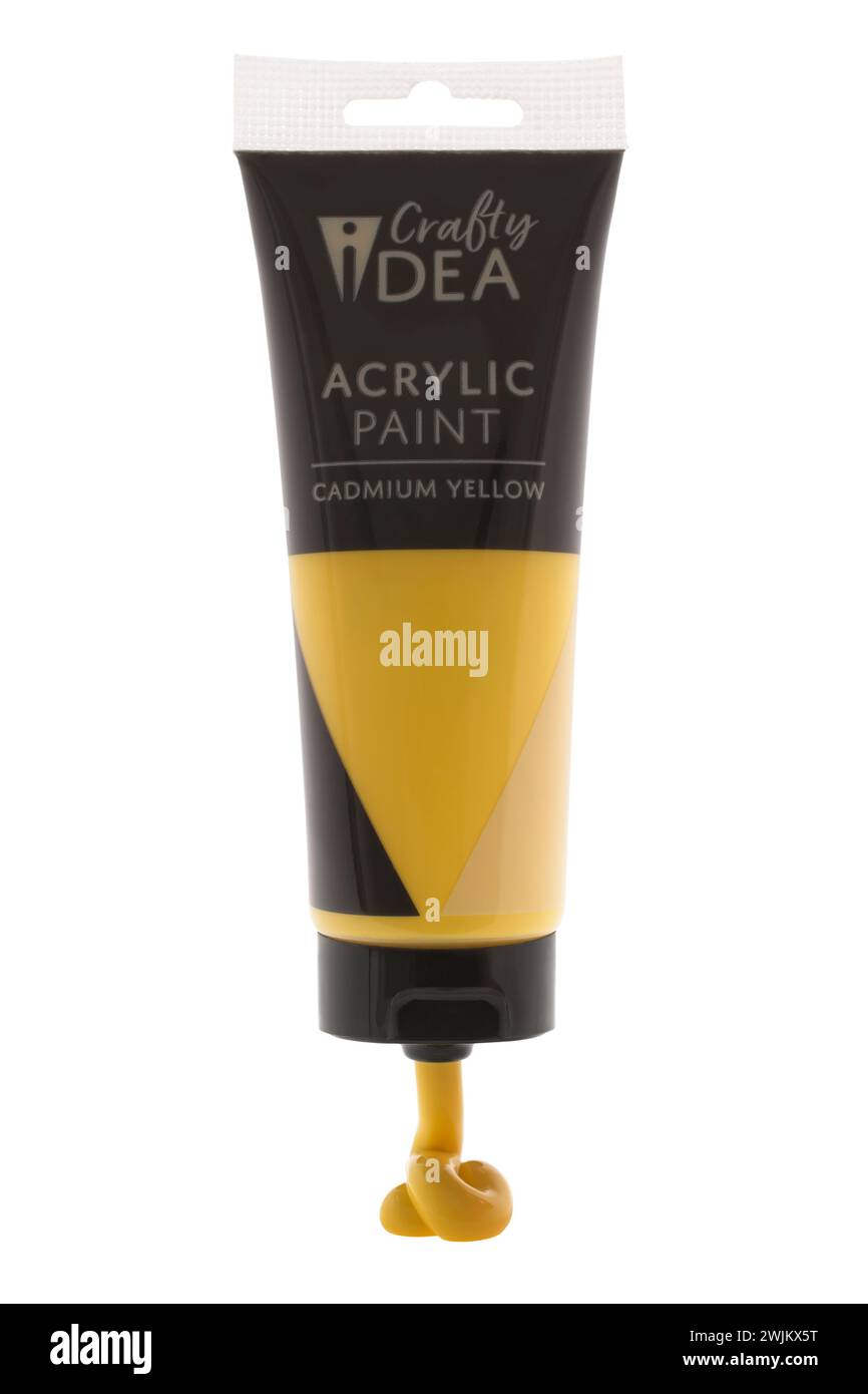 Cadmium yellow paint hi-res stock photography and images - Alamy