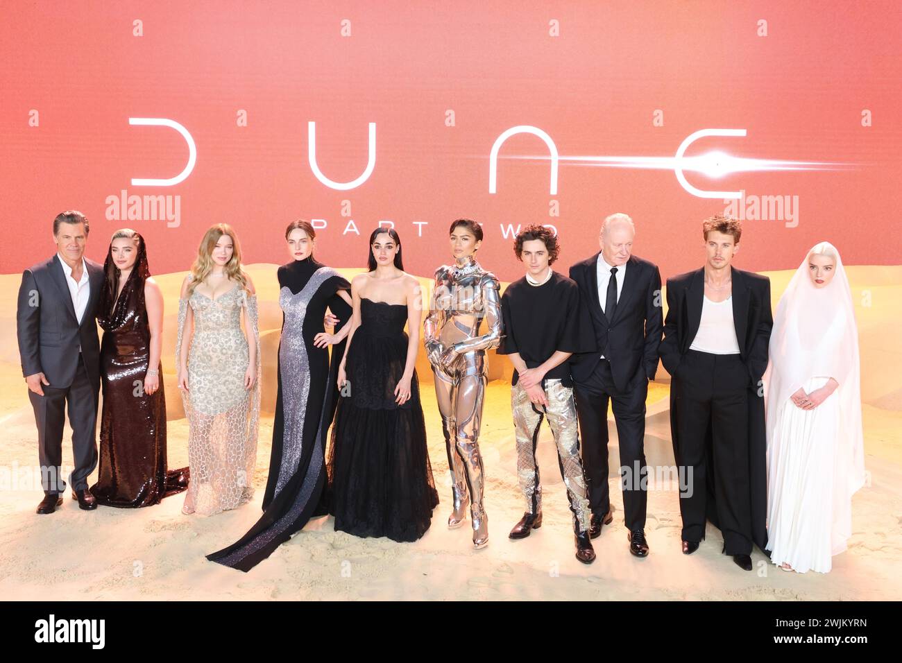 Cast members (L-R) Josh Brolin, Florence Pugh, Lea Seydoux, Rebecca ...