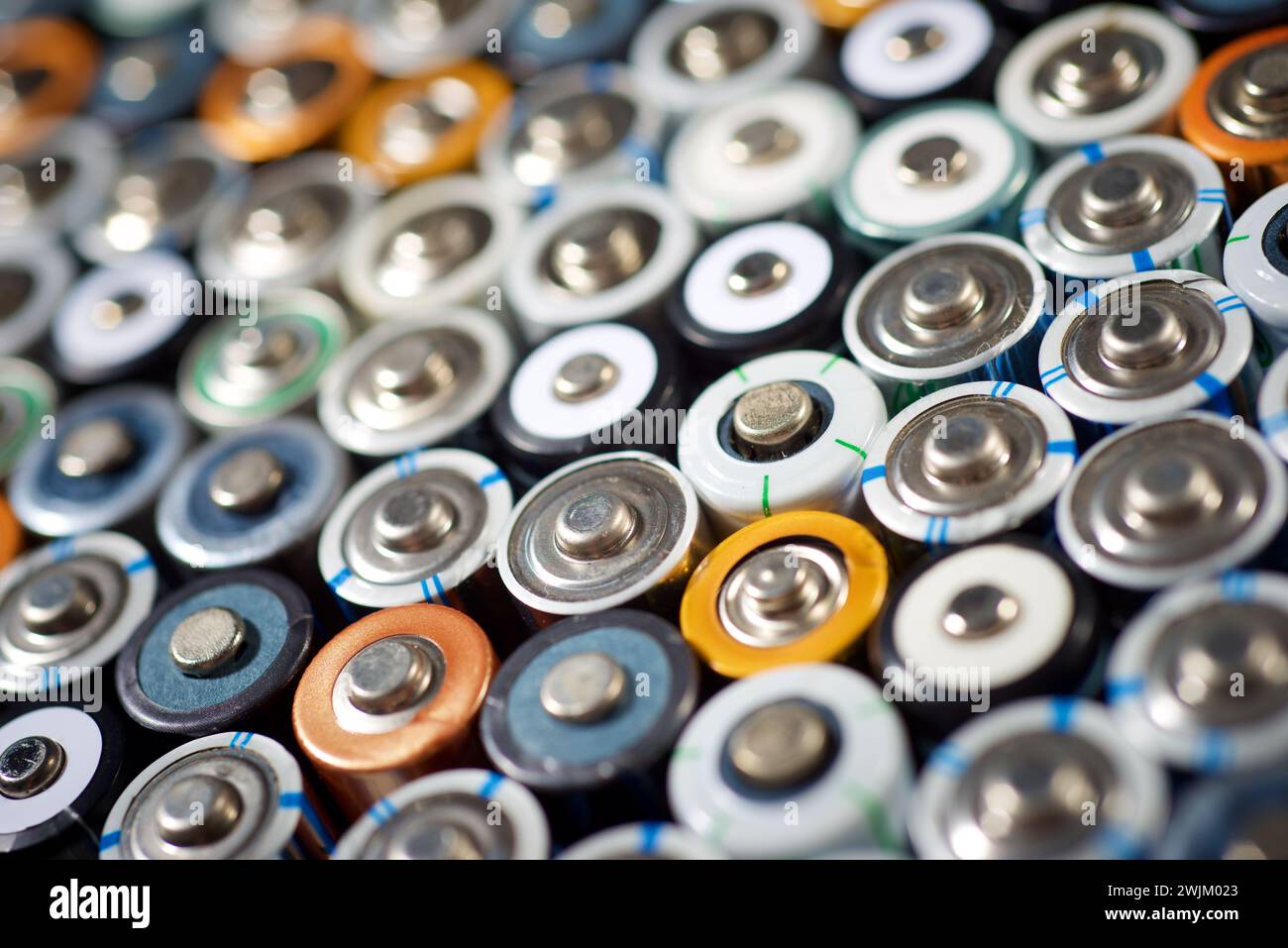 Battery recycling process hi-res stock photography and images - Alamy