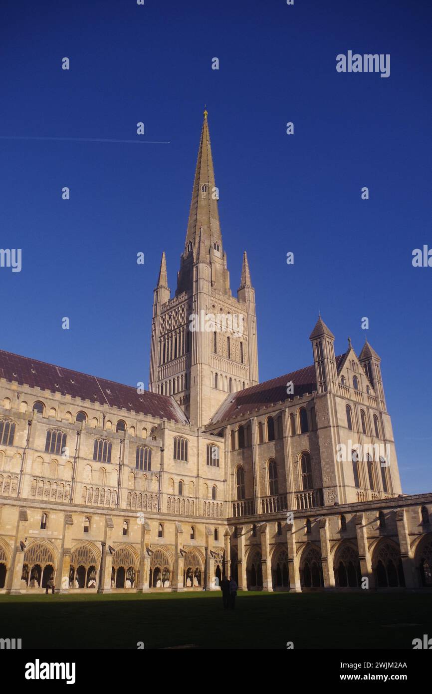 Norwich Cathedral, Norwich, England Stock Photo - Alamy