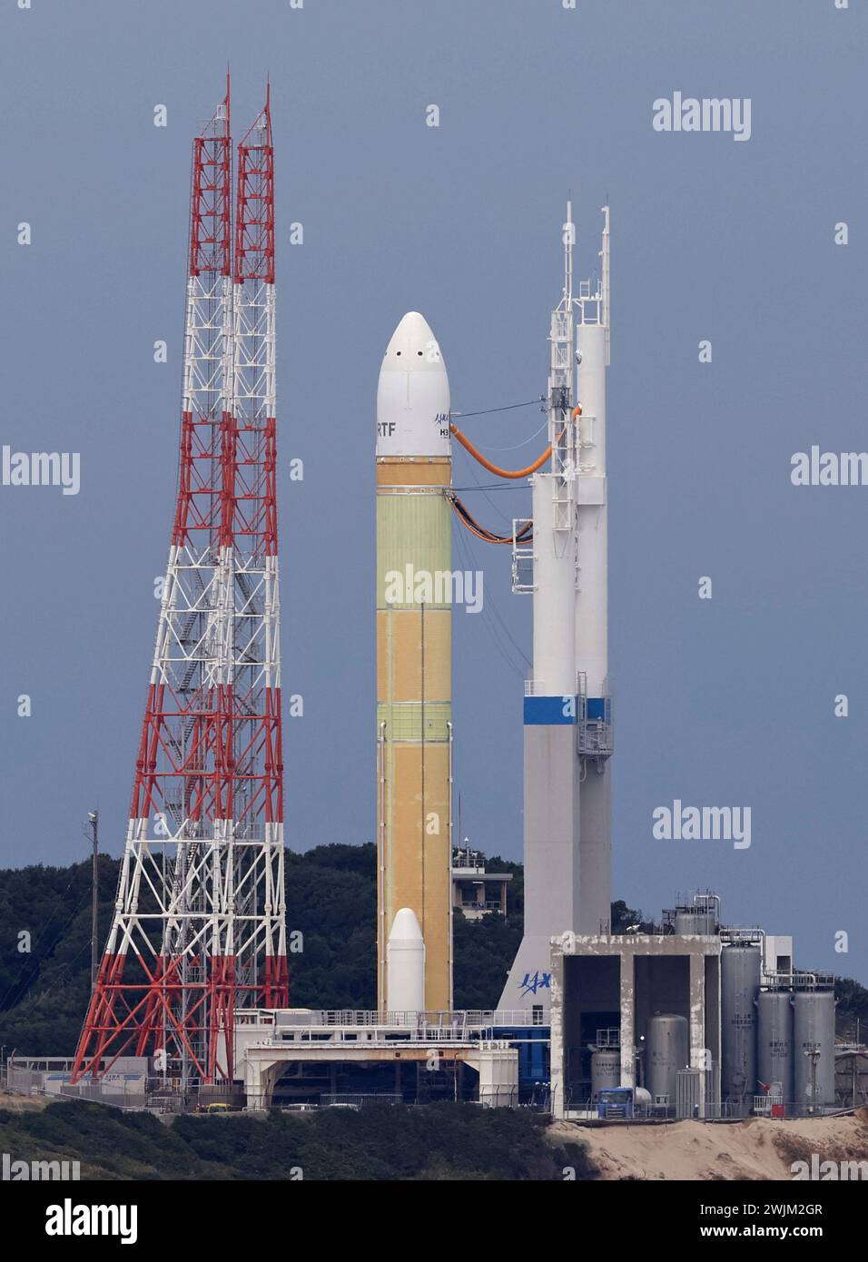 Japan Aerospace Exploration Agency (JAXA) transports the H3 rocket to ...