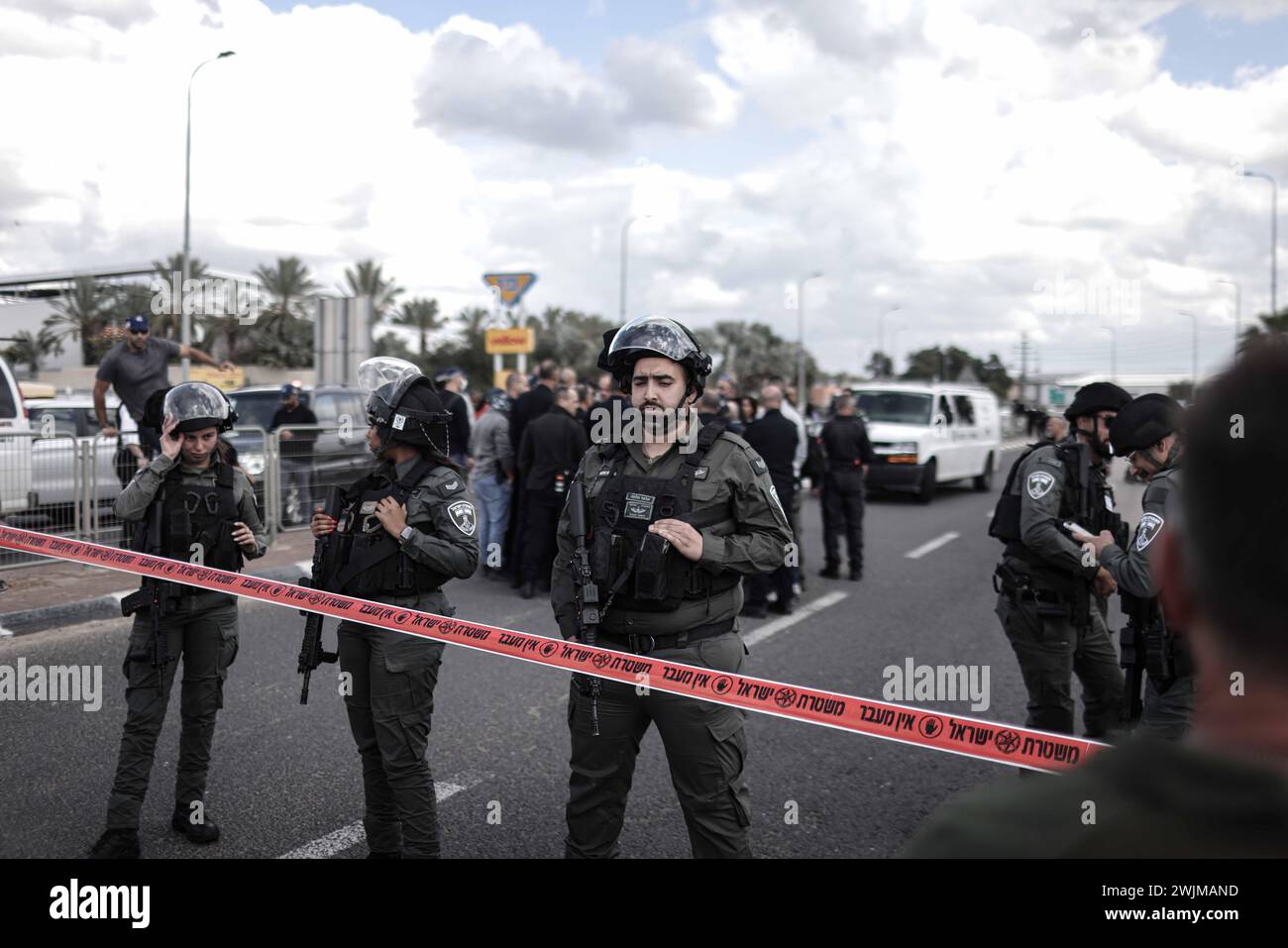 Kiryat Malakhi, Israel. 16th Feb, 2024. Israeli security forces stand ...