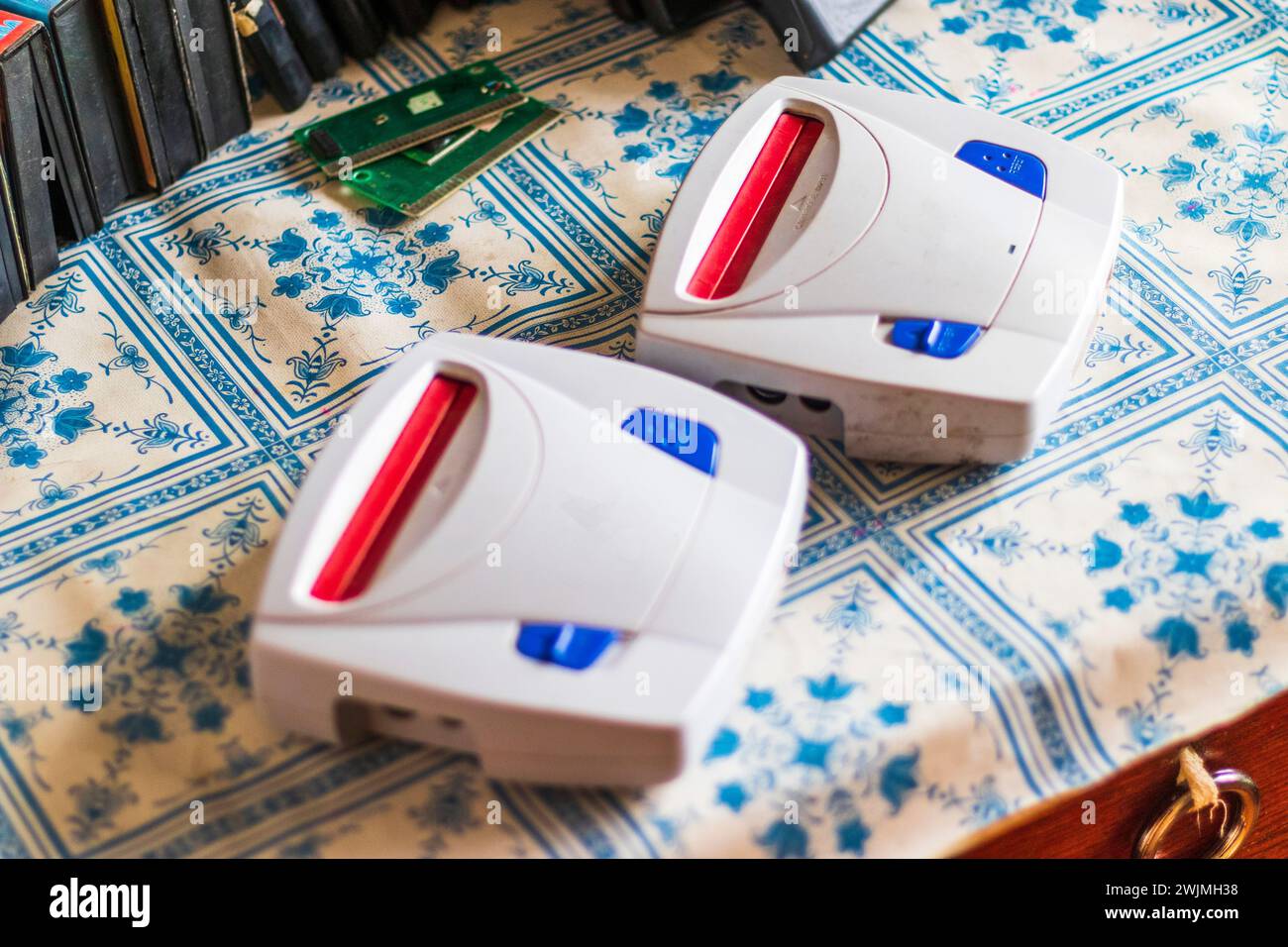 Retro consoles hi-res stock photography and images - Alamy
