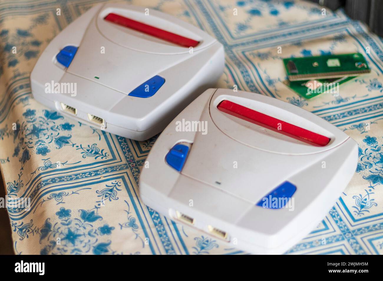 Old gaming hi-res stock photography and images - Alamy