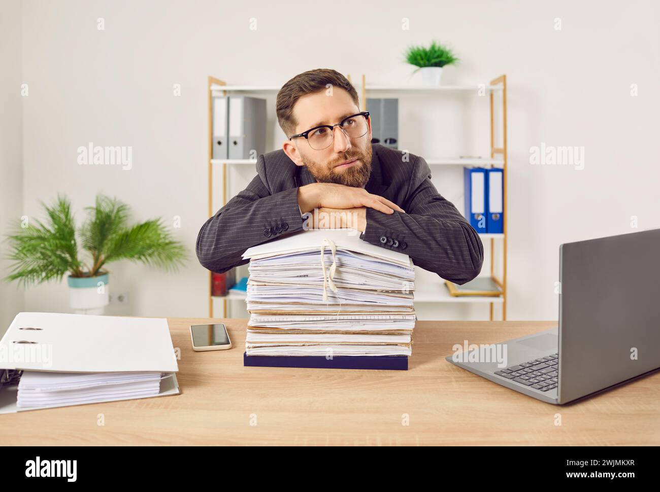 Overloaded paper hi-res stock photography and images - Alamy