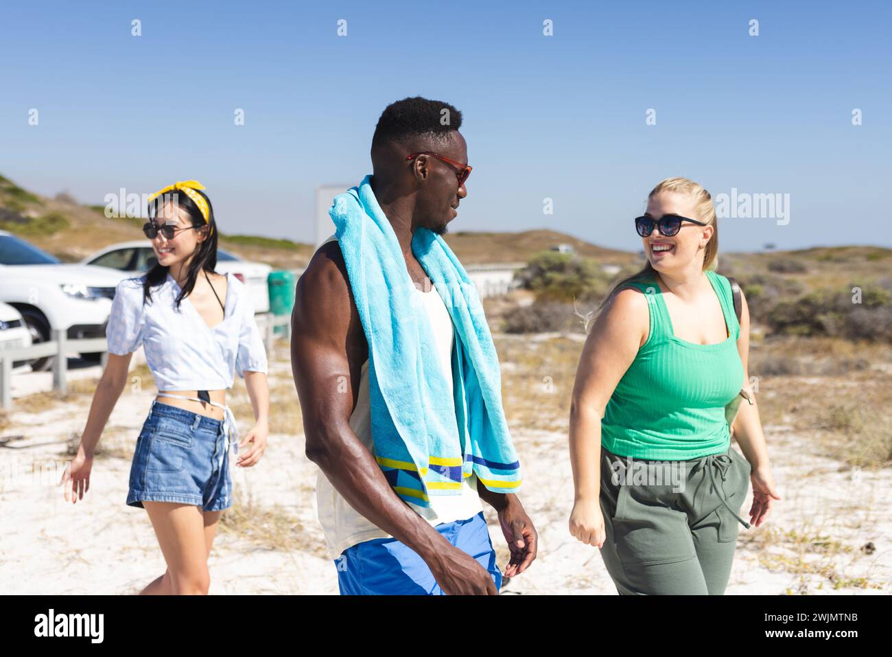 Diverse and inclusive friendship hi-res stock photography and images ...