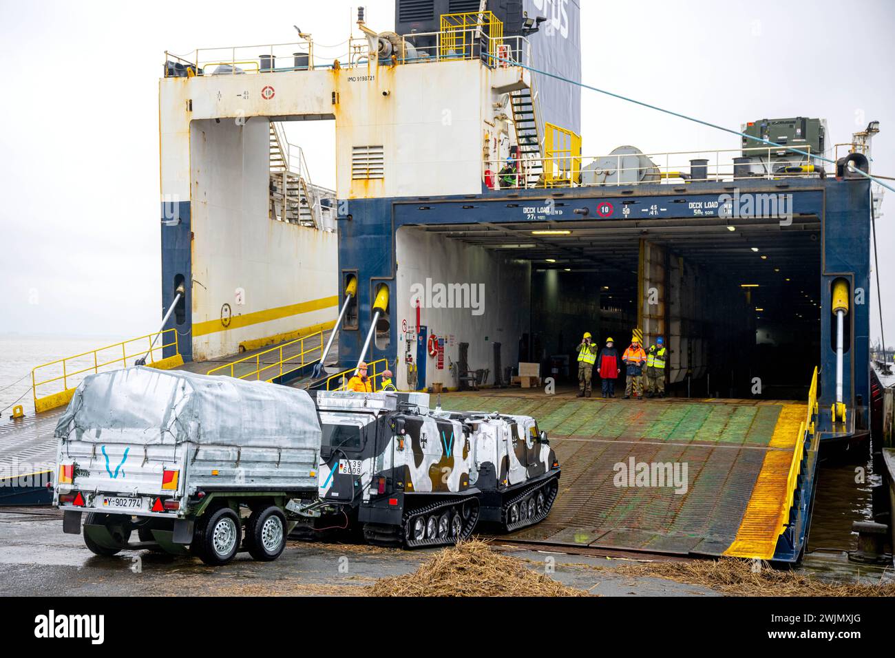 Emden, Germany. 16th Feb, 2024. Bundeswehr vehicles and equipment are ...