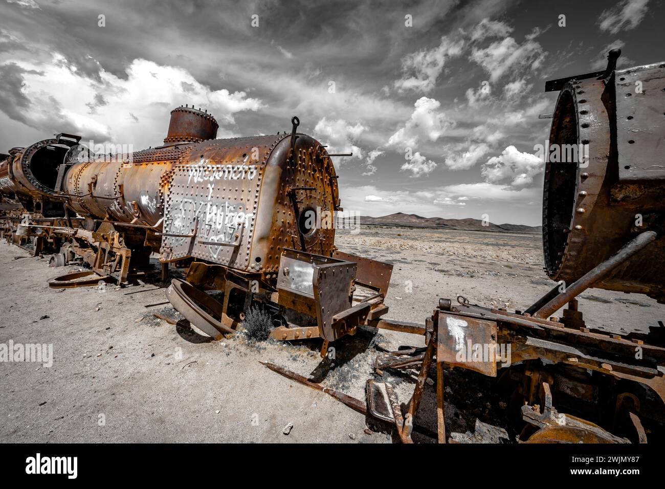 Bolivian train graveyard Stock Photo - Alamy