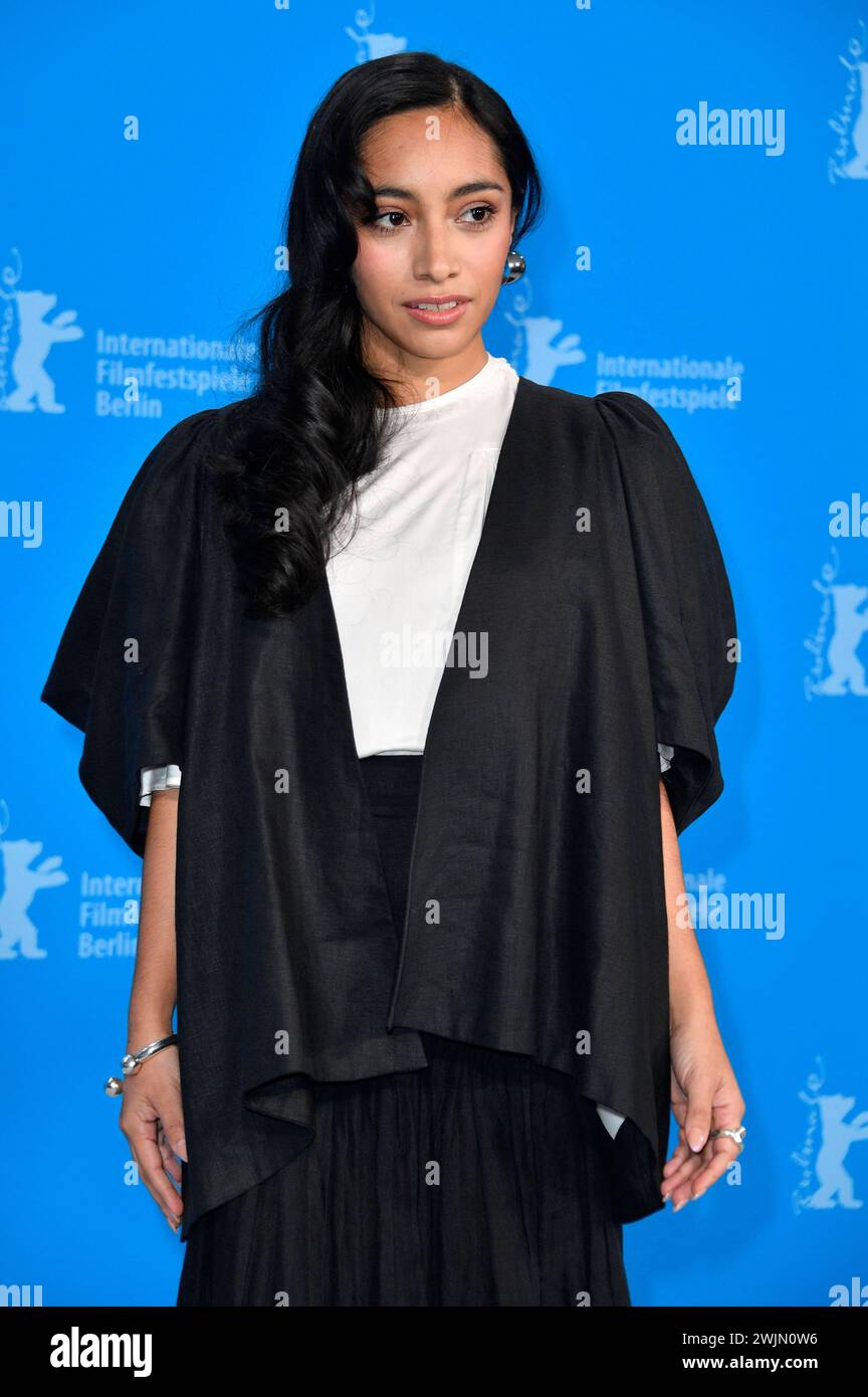 Anna Diaz beim Photocall zum Kinofilm La Cocina auf der Berlinale 2024 / 74. Internationale ...