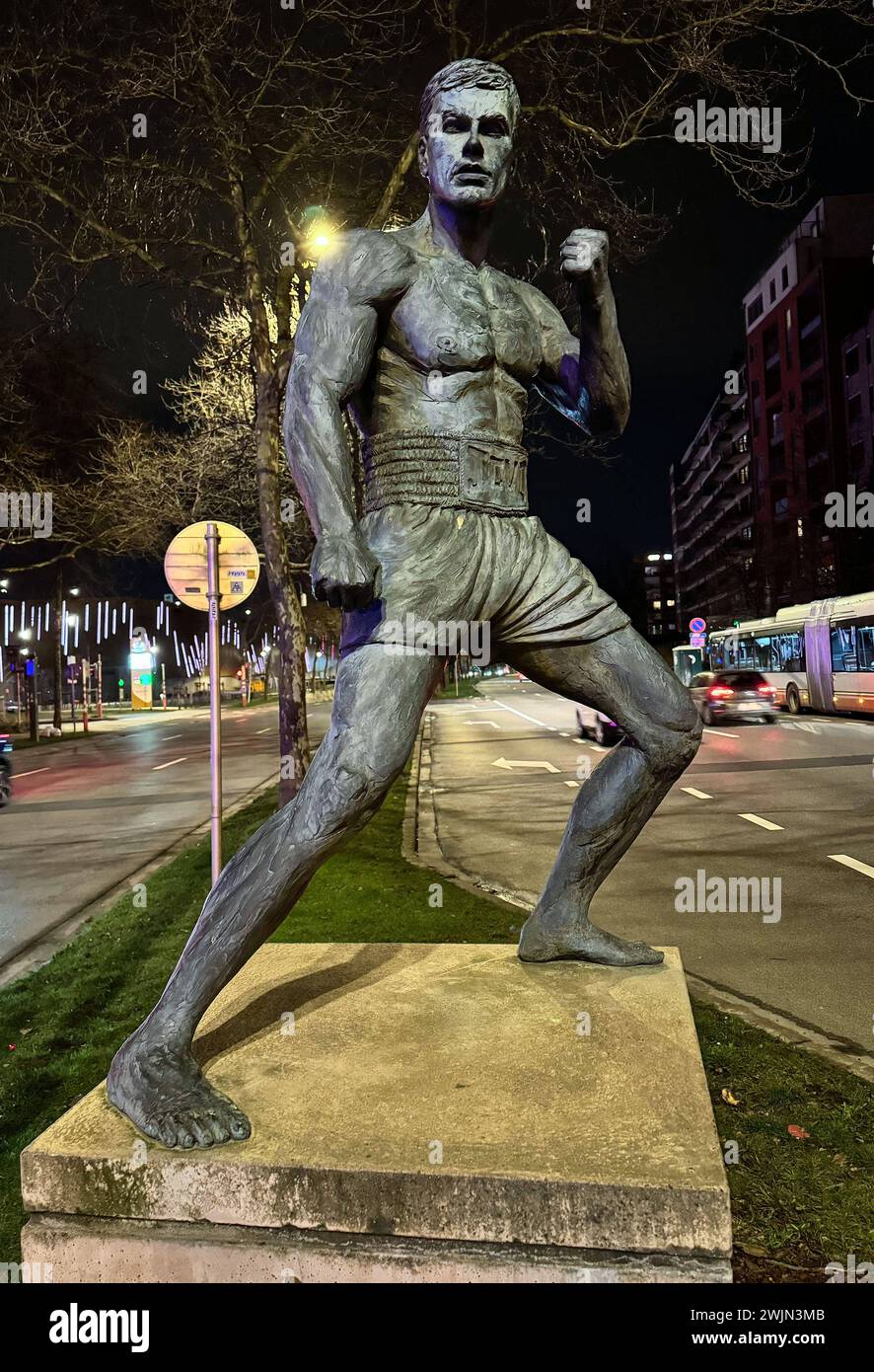 Jean claude van damme statue hi-res stock photography and images - Alamy