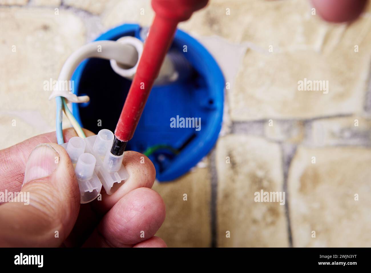 Wire connector feature tubular screw clamps and wire protectors which ...