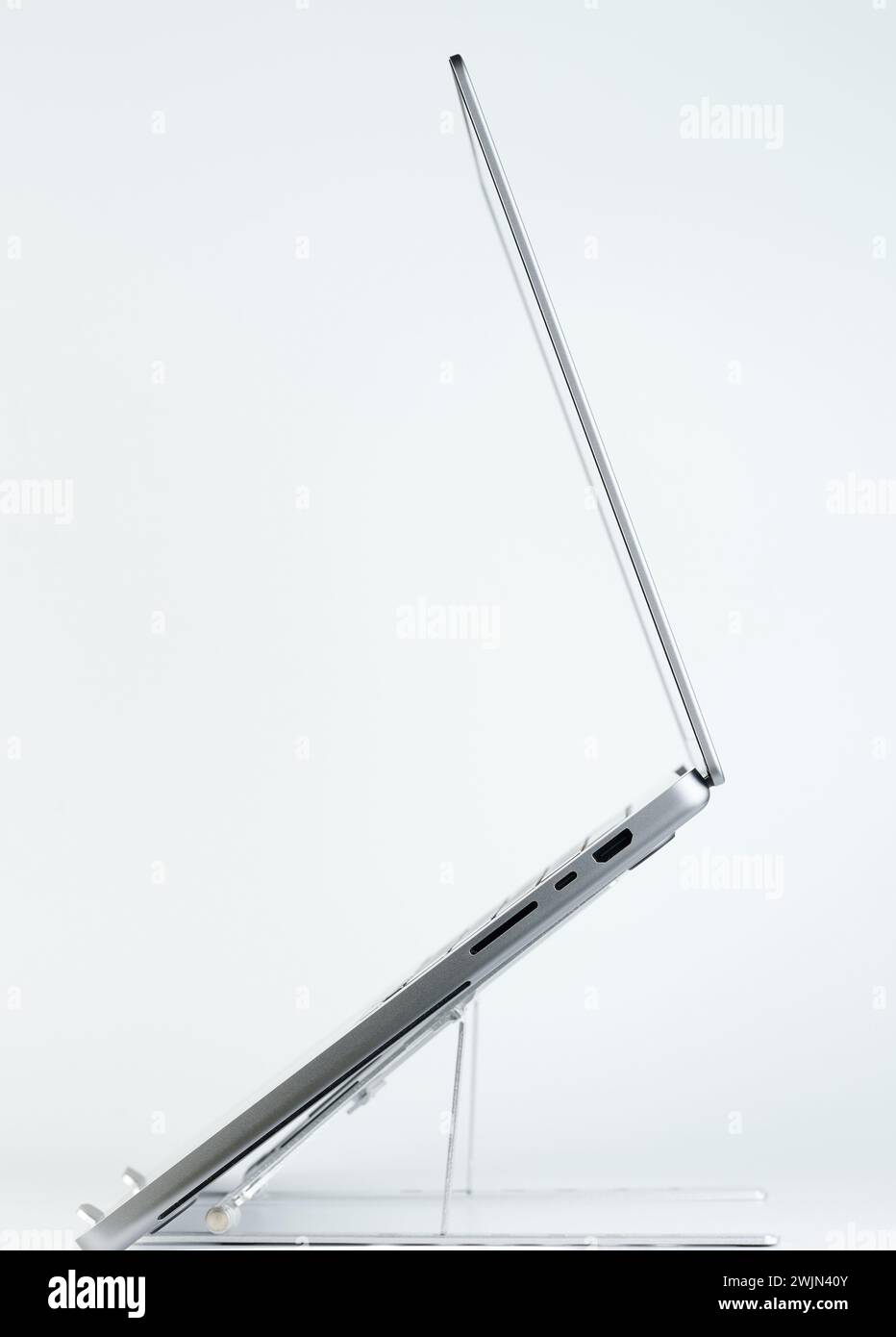 Blank display stand hi-res stock photography and images - Alamy