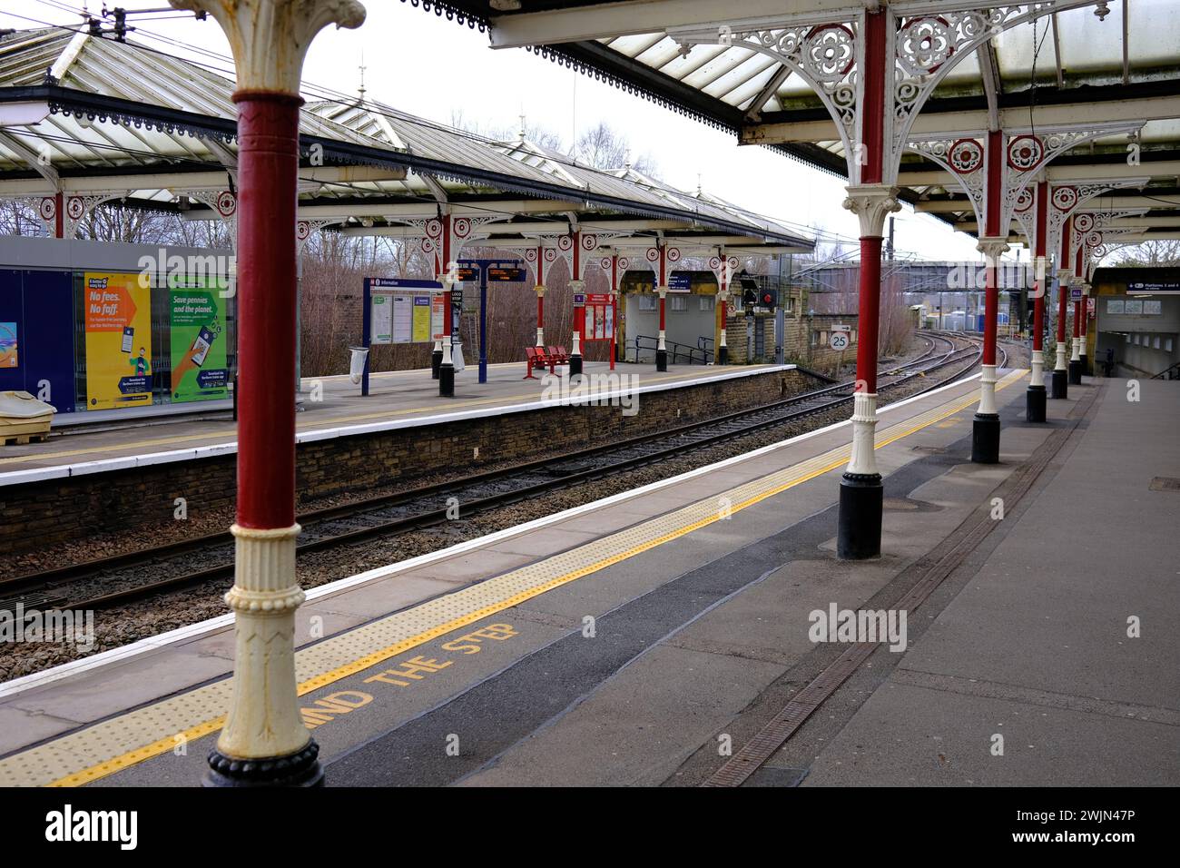 Skipton Railway station, in Winter, North Yorkshire Stock Photo - Alamy