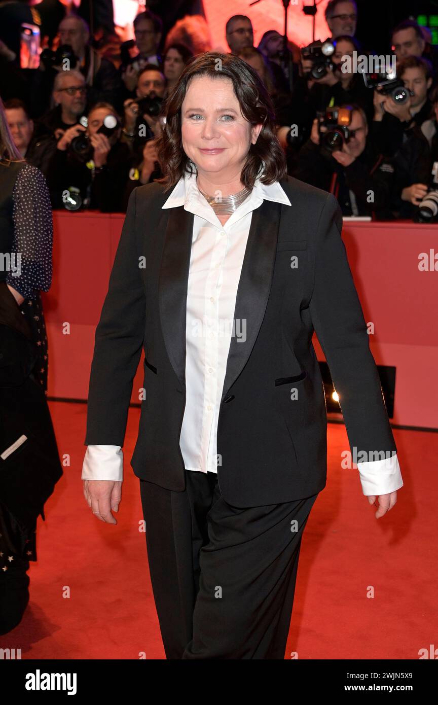 Emily Watson bei der Festivaleröffnung und der Premiere des Kinofilms ...