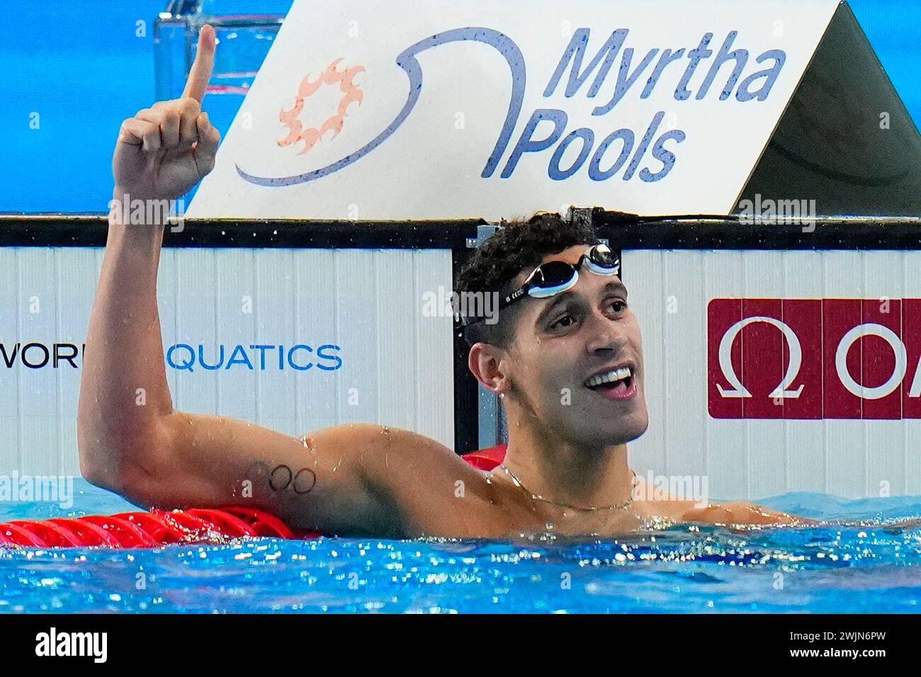 Hugo Gonzalez of Spain celebrates after winning the men's 200m ...