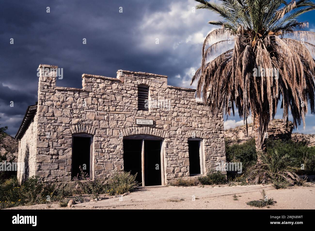 Digital land registry hi-res stock photography and images - Alamy