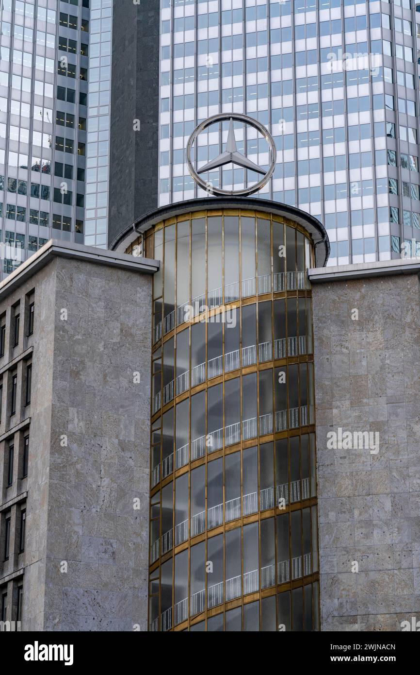 Mercedes benuz hi-res stock photography and images - Alamy