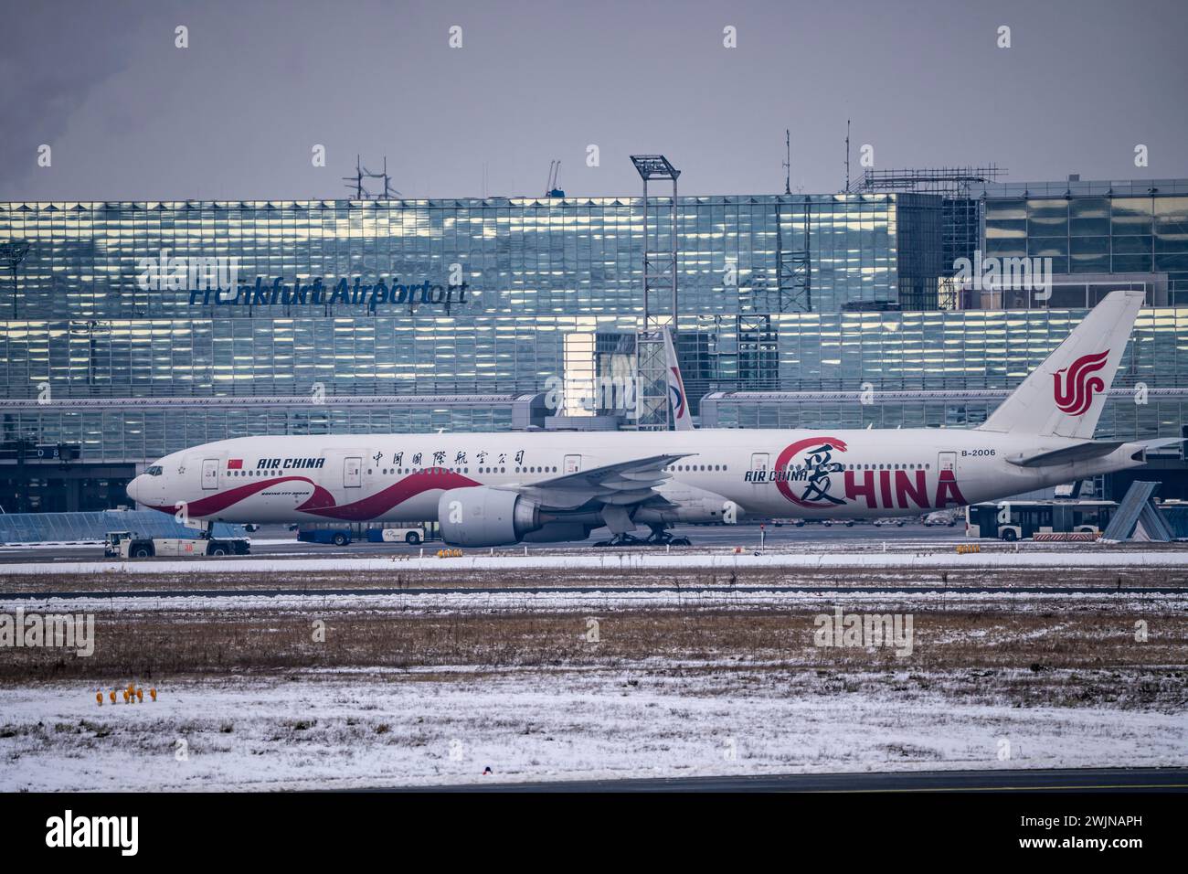 Aircraft on the taxiway at Frankfurt FRA Airport, Fraport, in winter ...