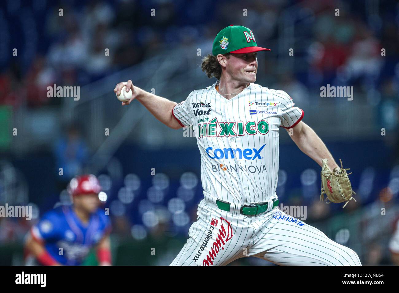 MIAMI, FLORIDA - FEBRUARY 2: Curtis Taylor, pitcher Naranjeros de ...