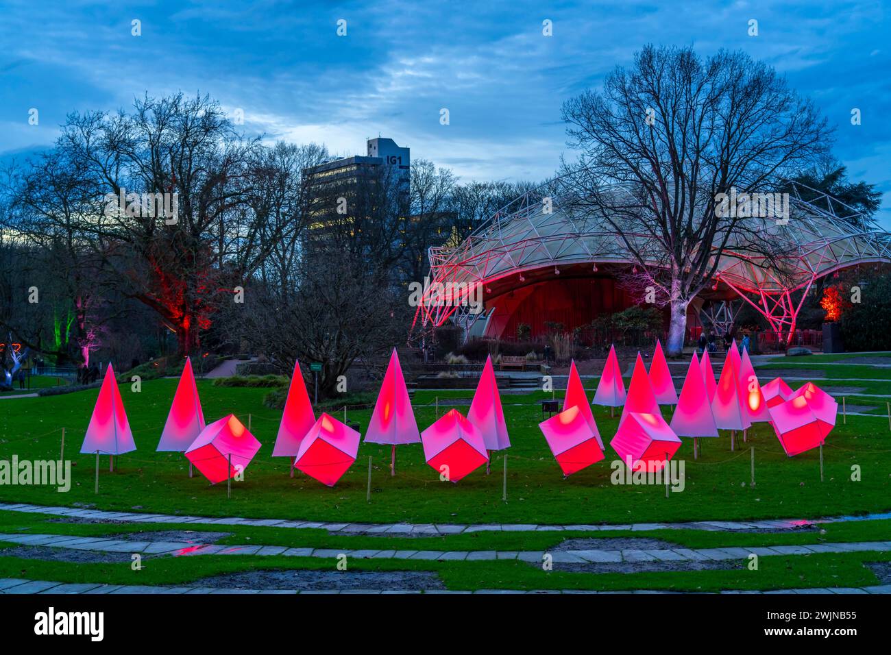 Parkleuchten, event in winter, in the Grugapark in Essen, many ...