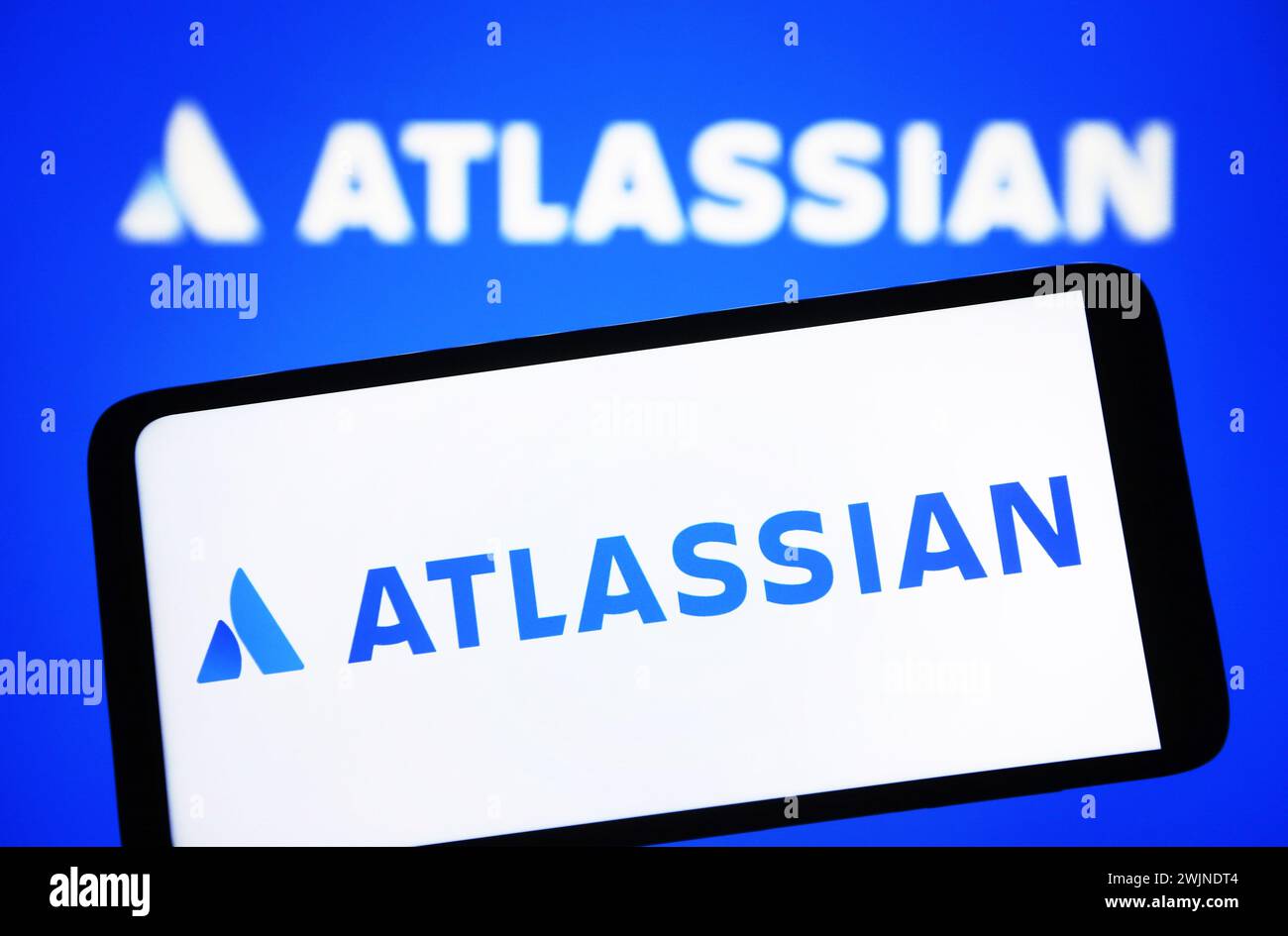 Atlassian logo hi-res stock photography and images - Alamy
