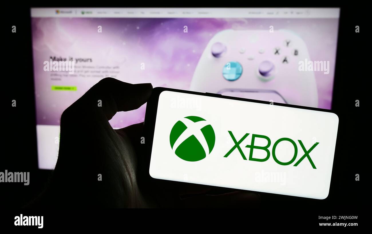 Microsoft xbox logo hi-res stock photography and images - Alamy