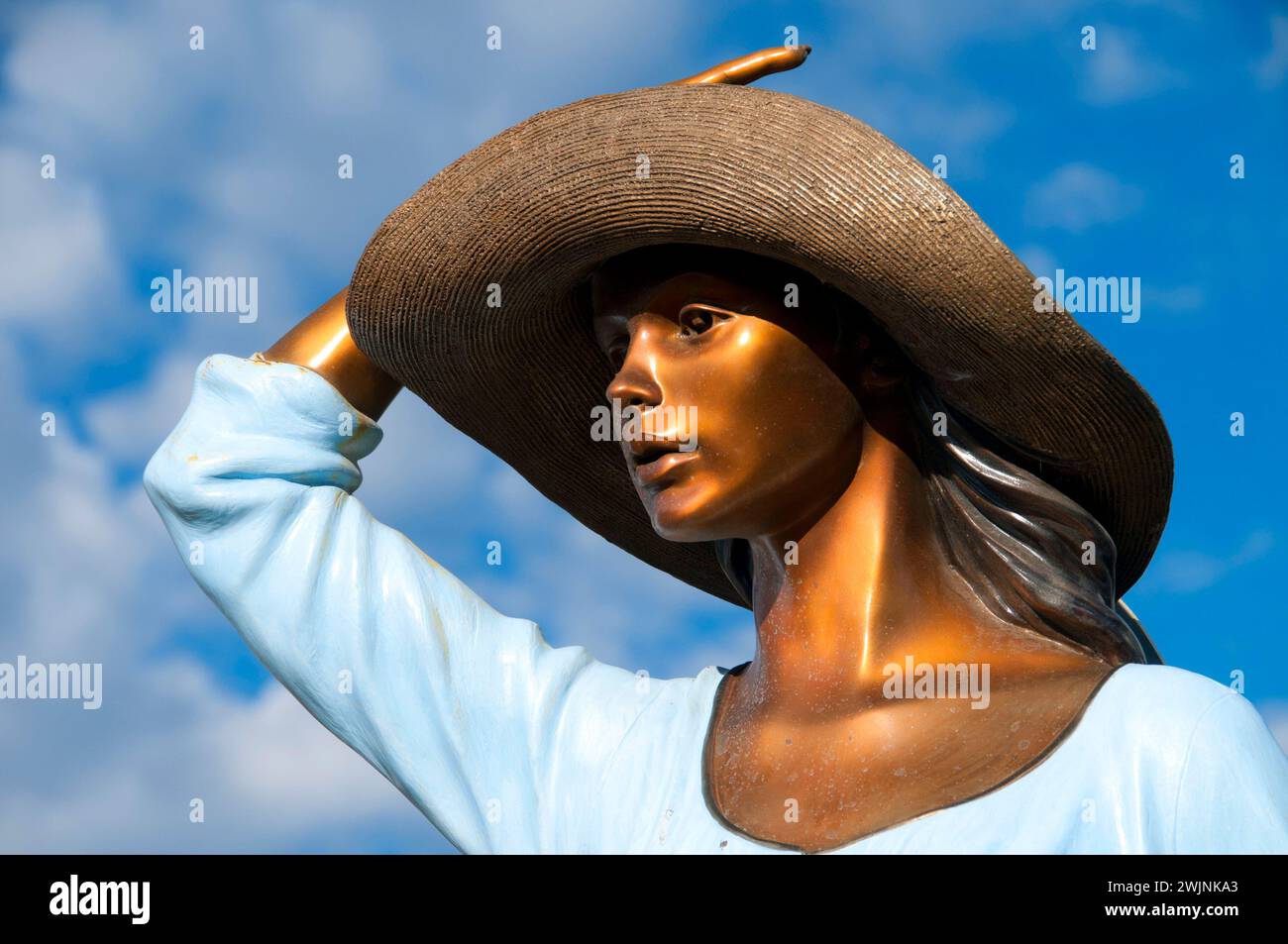 Garden Walk bronze statue, Joseph, Hells Canyon National Scenic Byway ...