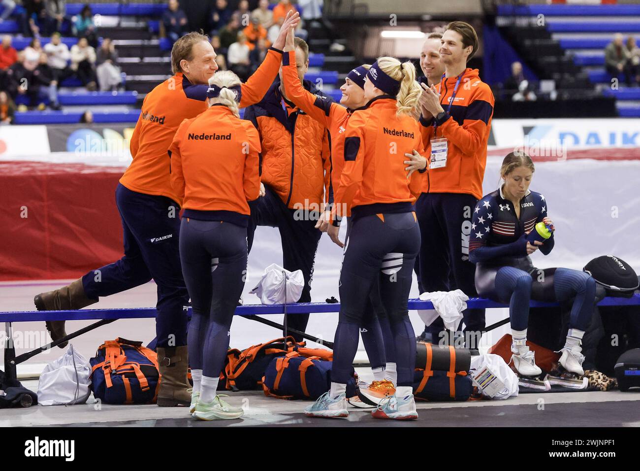 Calgary, Canada. 16th Feb, 2024. CALGARY, Olympic Oval, 16-02-2024 ...