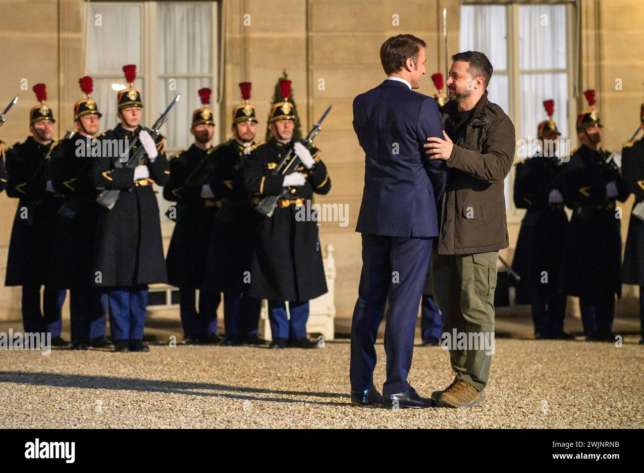 Volodymyr zelensky emmanuel macron hi-res stock photography and images ...