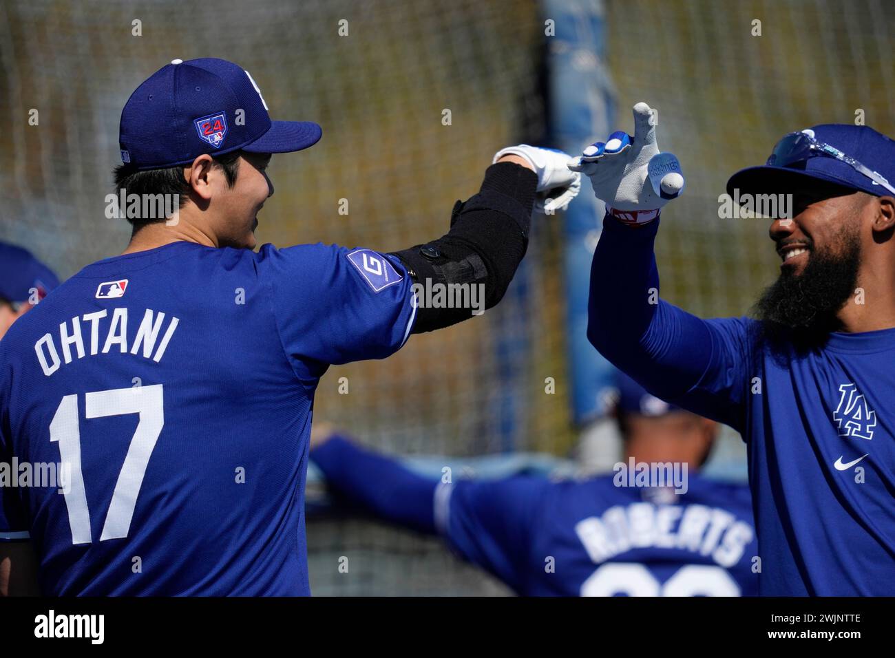 Los Angeles Dodgers designated hitter Shohei Ohtani (17) and Teoscar ...