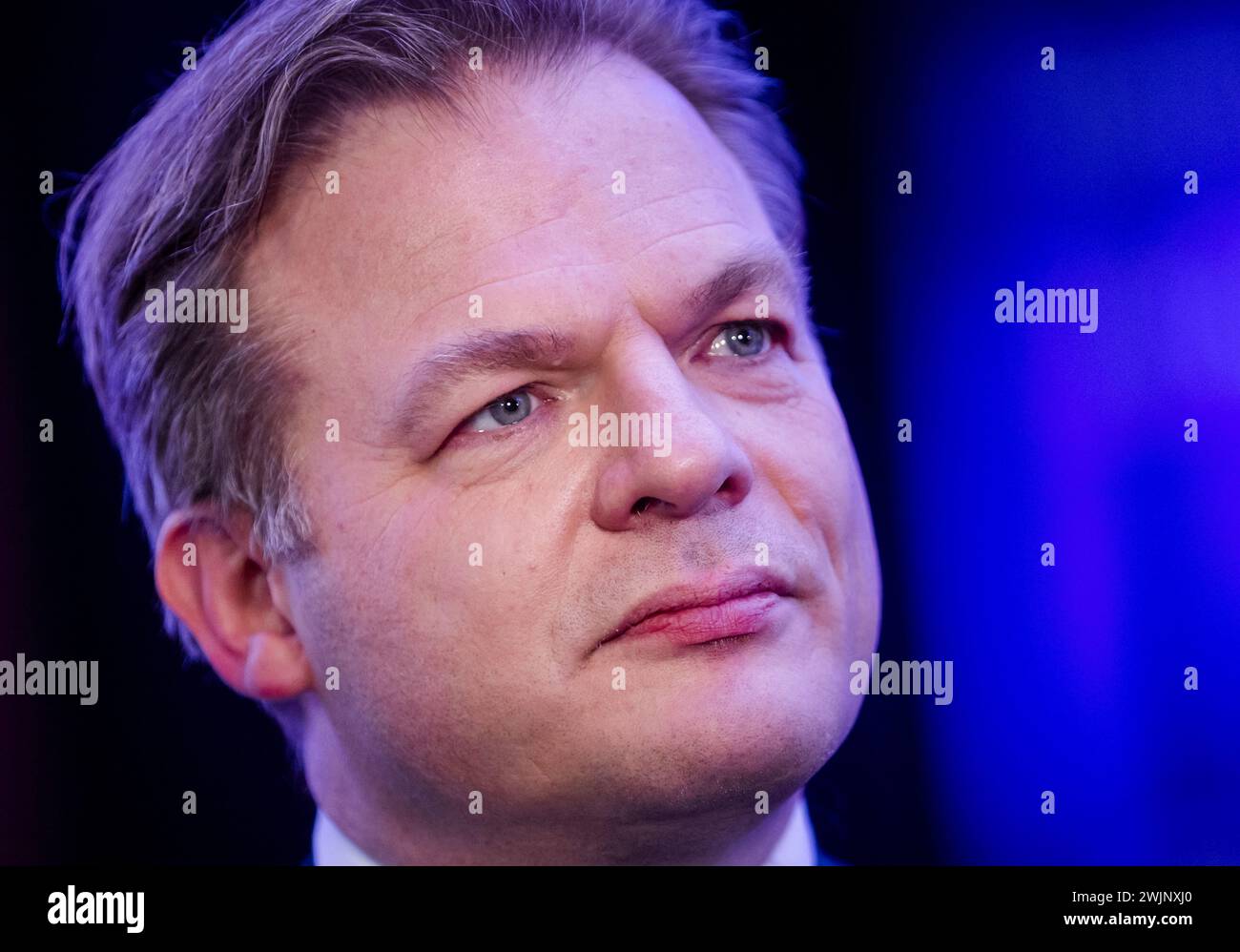 ZWOLLE - NSC party leader Pieter Omtzigt speaks to the press during a ...