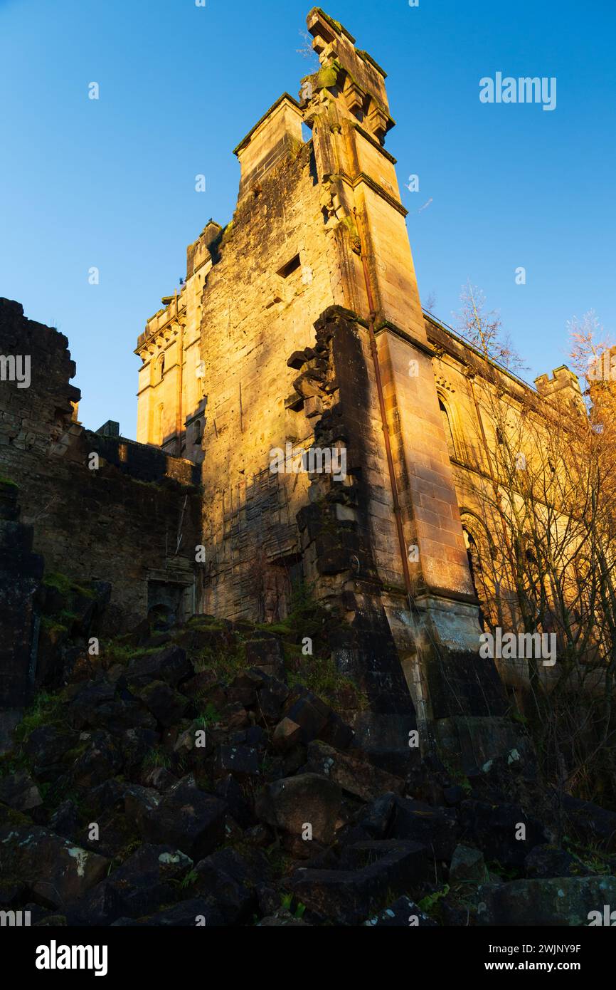 Ruins scotland highlands medieval house hi-res stock photography and ...