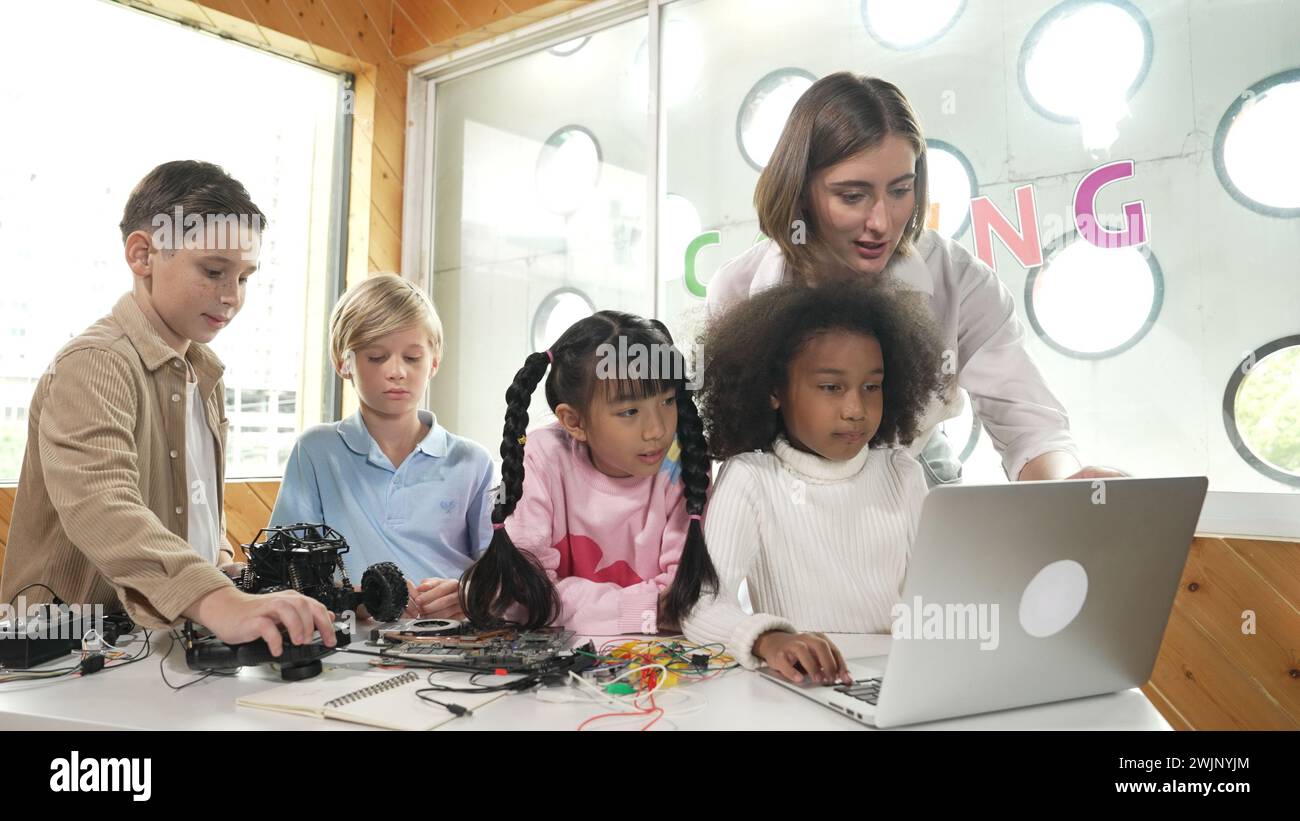 Teacher praise student hi-res stock photography and images - Alamy