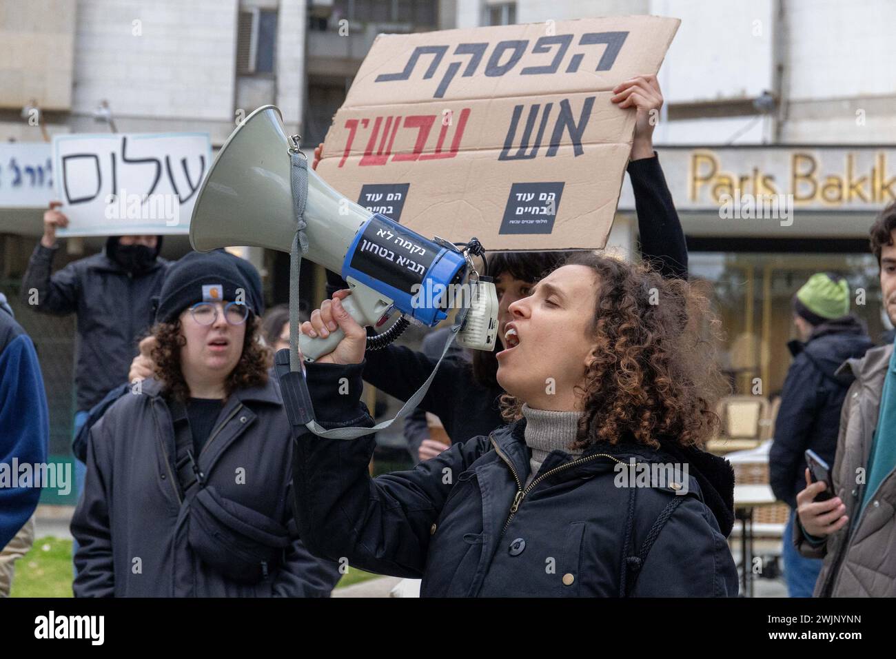 Jerusalem, Jerusalem, Israel. 16th Feb, 2024. A left-wing protester ...