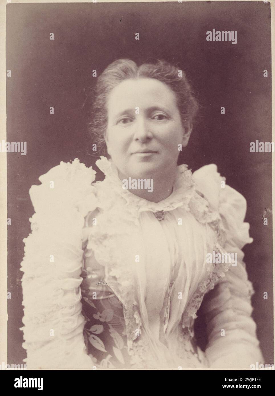 Portrait of Lady Mary Elizabeth Windeyer, 1st President of the woman ...