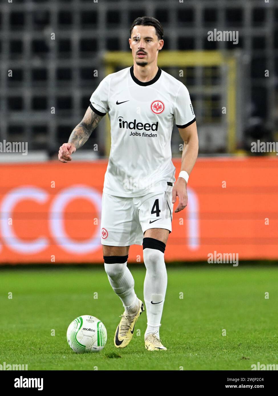 Robin koch frankfurt hi-res stock photography and images - Alamy