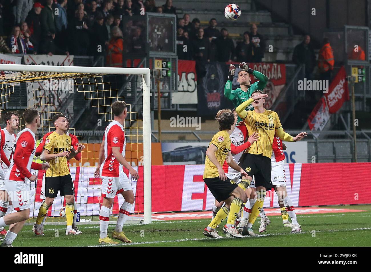 KERKRADE, Netherlands. 16th Feb, 2024. football, Dutch Keuken Kampioen ...