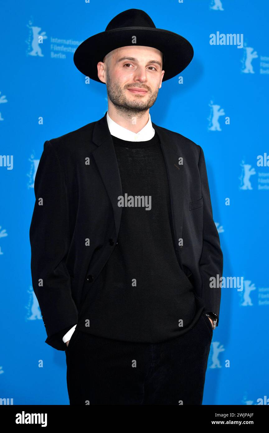 Tilman Singer beim Photocall zum Kinofilm Cuckoo auf der Berlinale 2024 ...